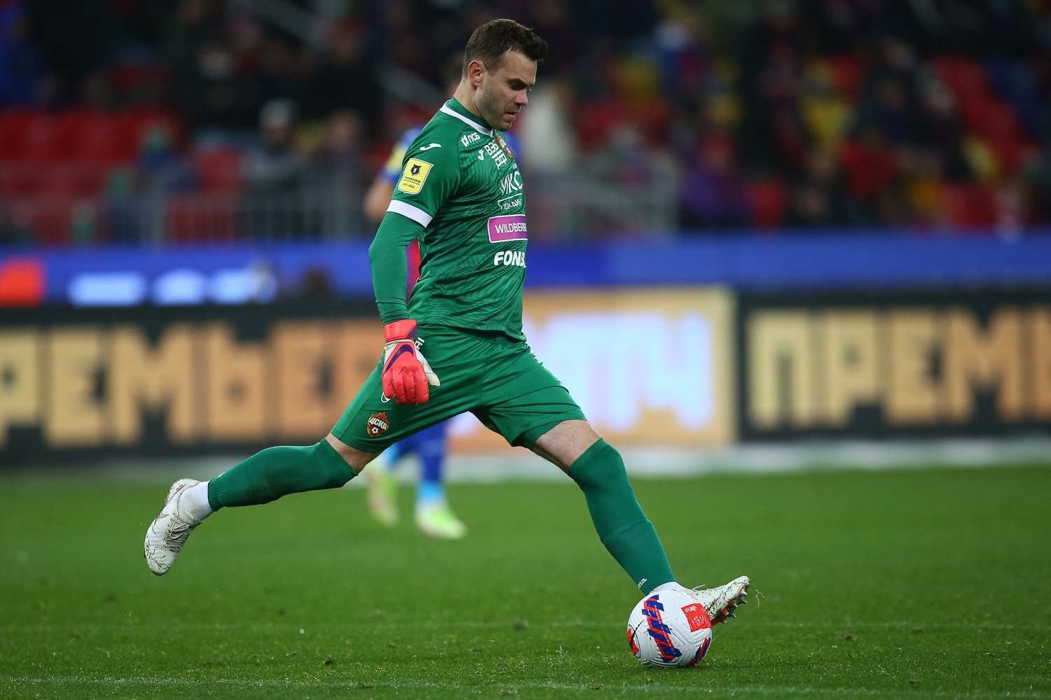 Акинфеев попал в стартовый состав ЦСКА на матч РПЛ со «Спартаком» 22.11.2025 новости на SOCCER.RU