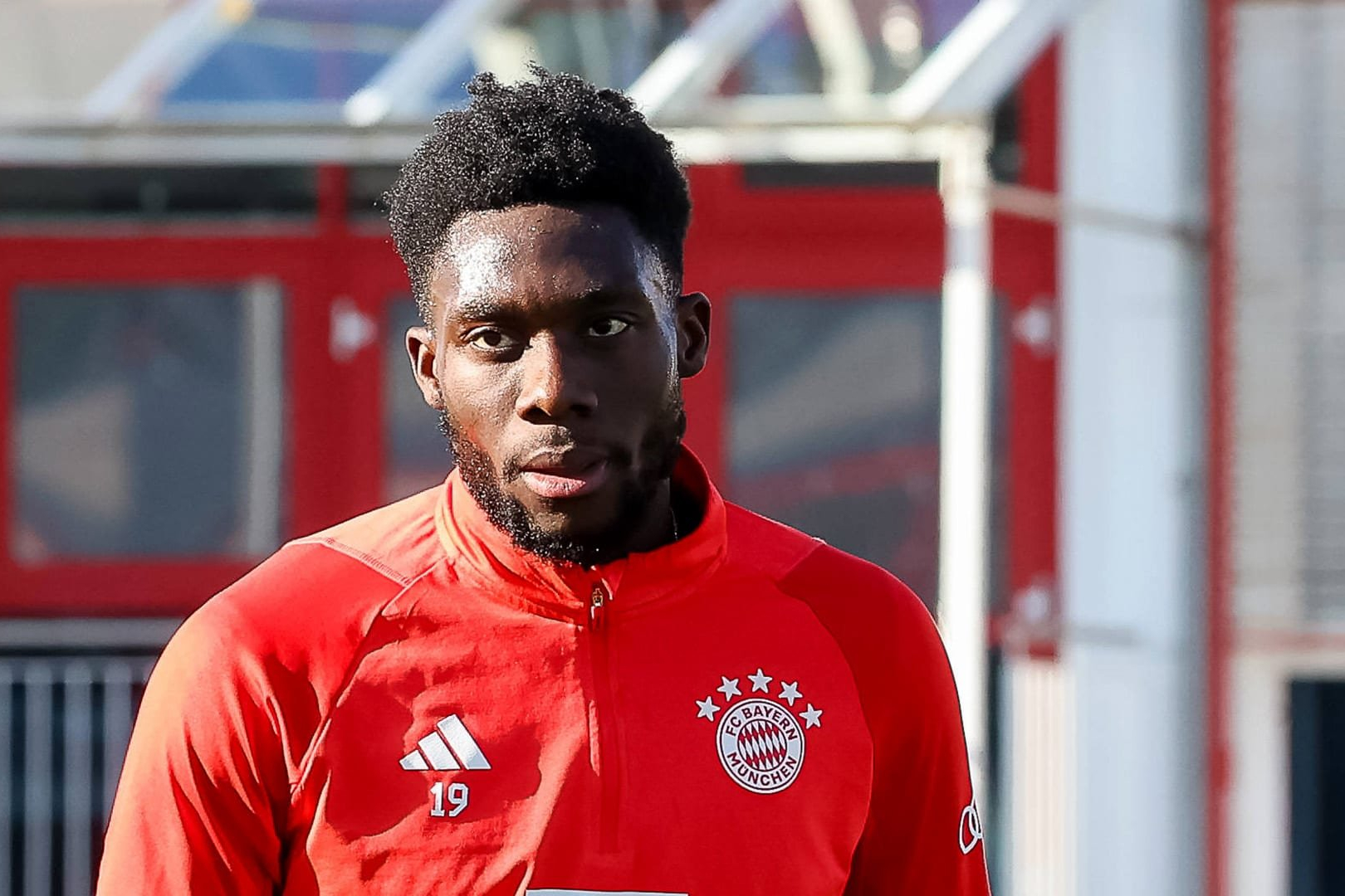 Руководство «Баварии» не устаёт удивлять. Истории Компани, Горецки и ...