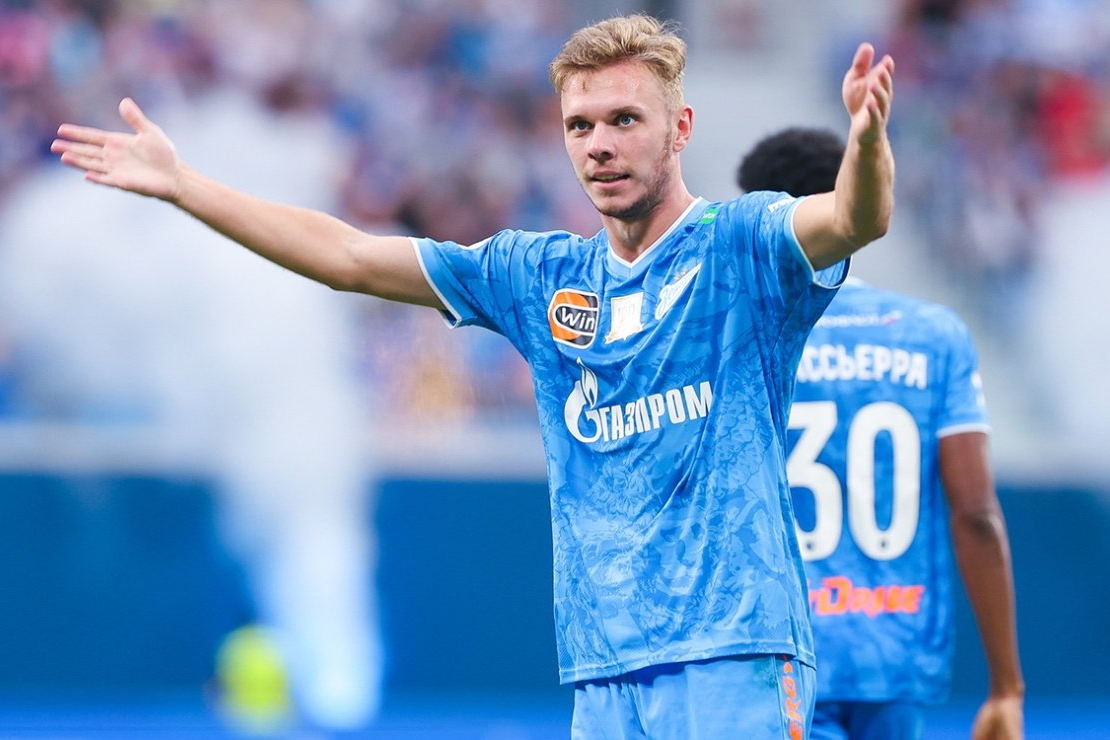 Глушенков забивал, Латышонок спасал. «Зенит» стал единоличным лидером РПЛ 10.08.2024 читать блог ...