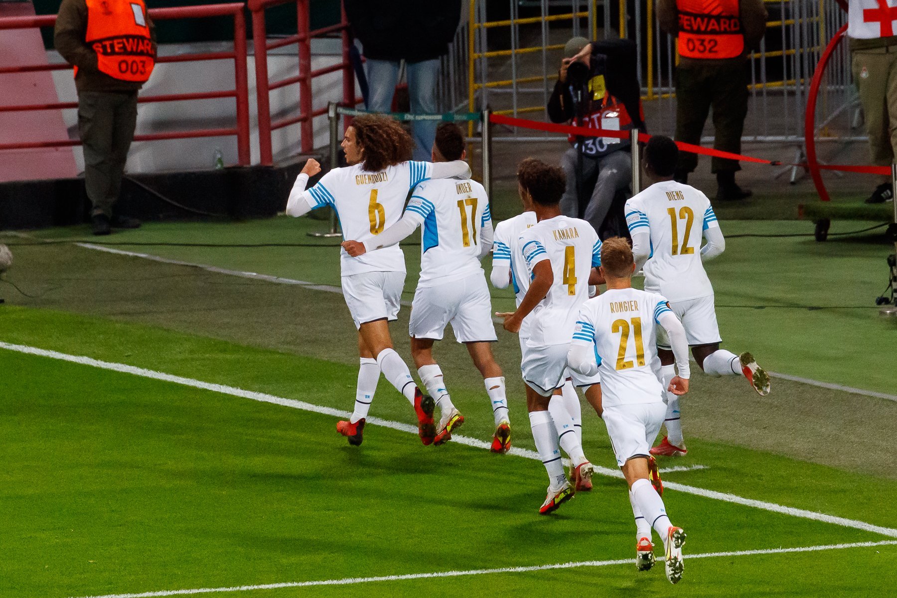 «Бенфика» — «Марсель». Прогноз на матч Лиги Европы (11.04.2024) 11.04.2024 читать блог на SOCCER.RU