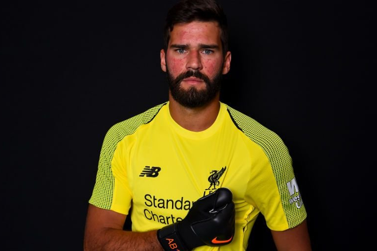 Портал FourFourTwo назвал лучших вратарей мира 07.06.2024 новости на ...