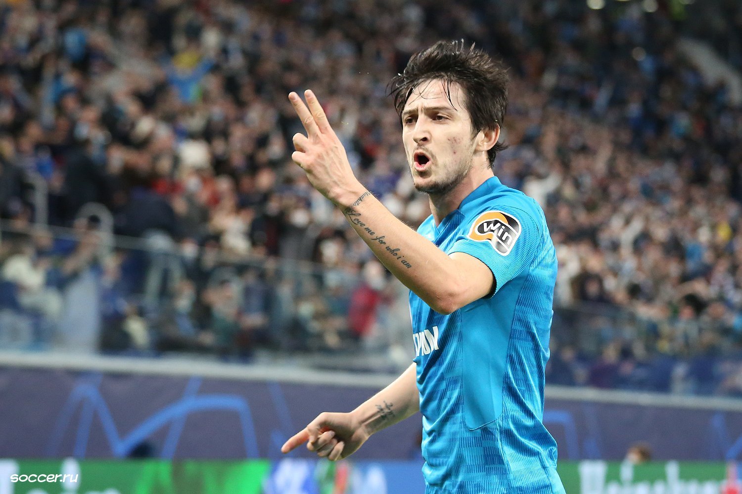 Азмун согласовал условия личного контракта с «Байером» 22.01.2022 ...