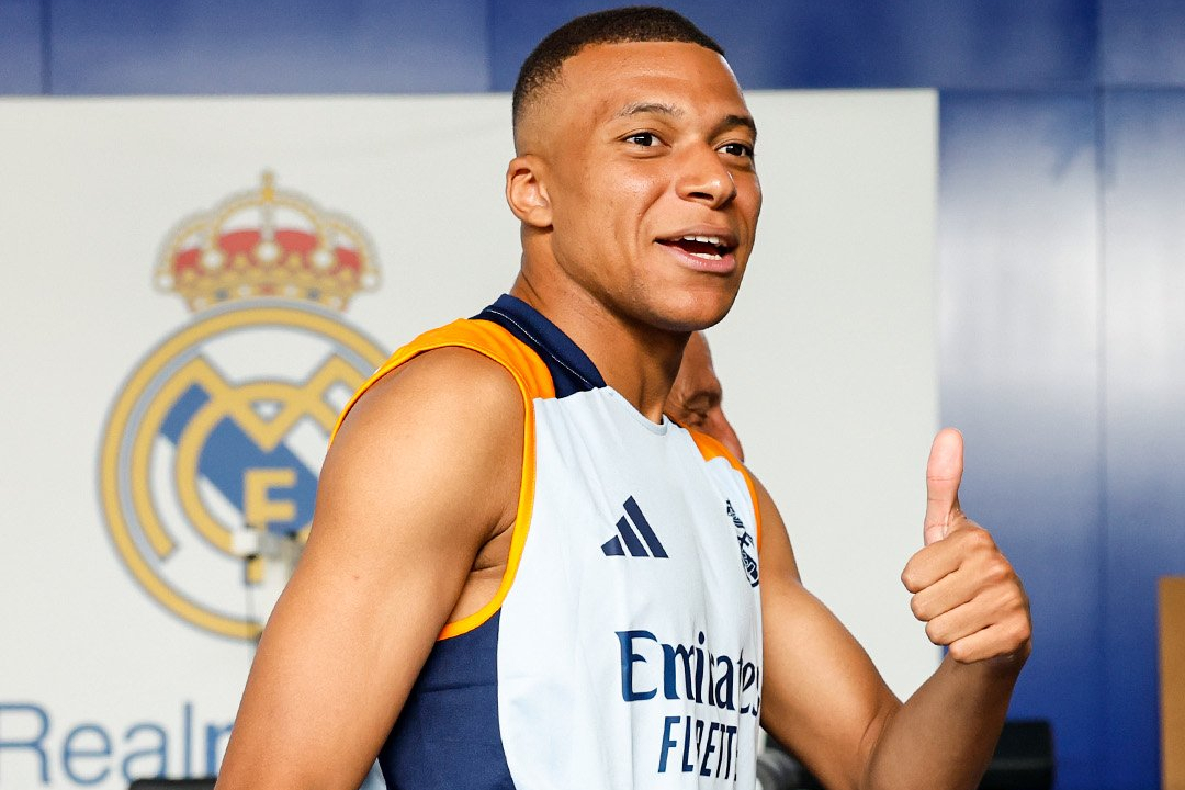 Мбаппе провёл первую тренировку в «Реале» 08.08.2024 новости на SOCCER.RU